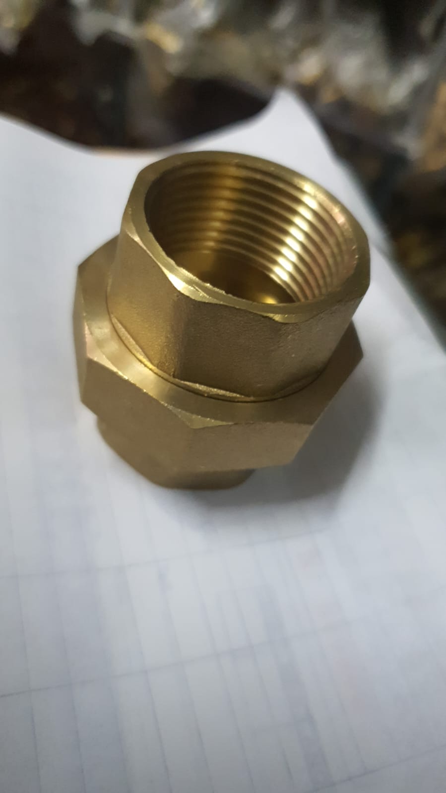 UNION UNIVERSAL BRONCE ROSCADA 3/4" – Ferropolis PERU
