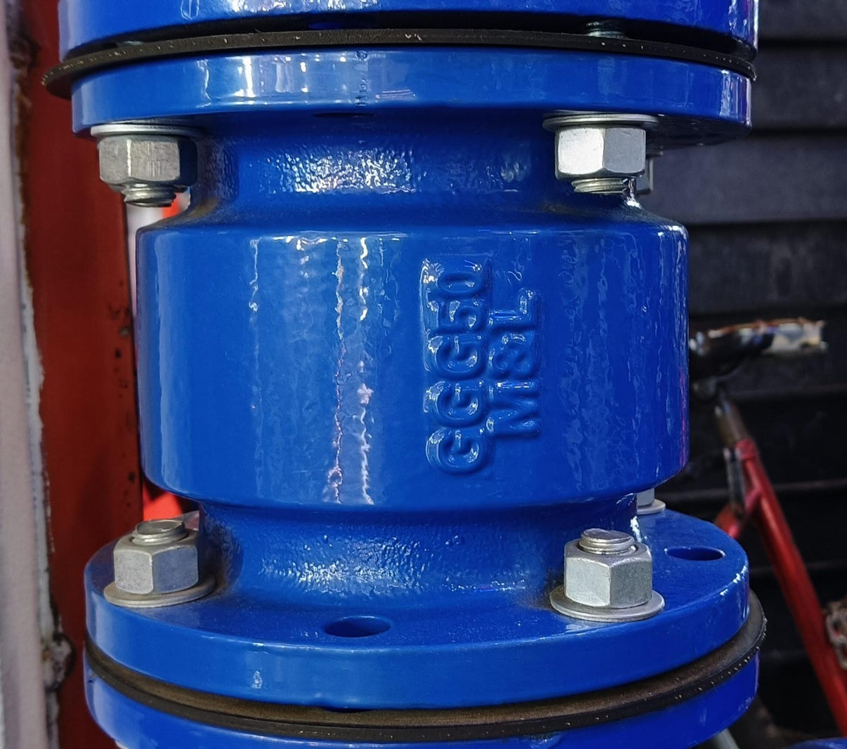 VALVULA CHECK 8" VERTICAL C / BRIDA – Ferropolis PERU