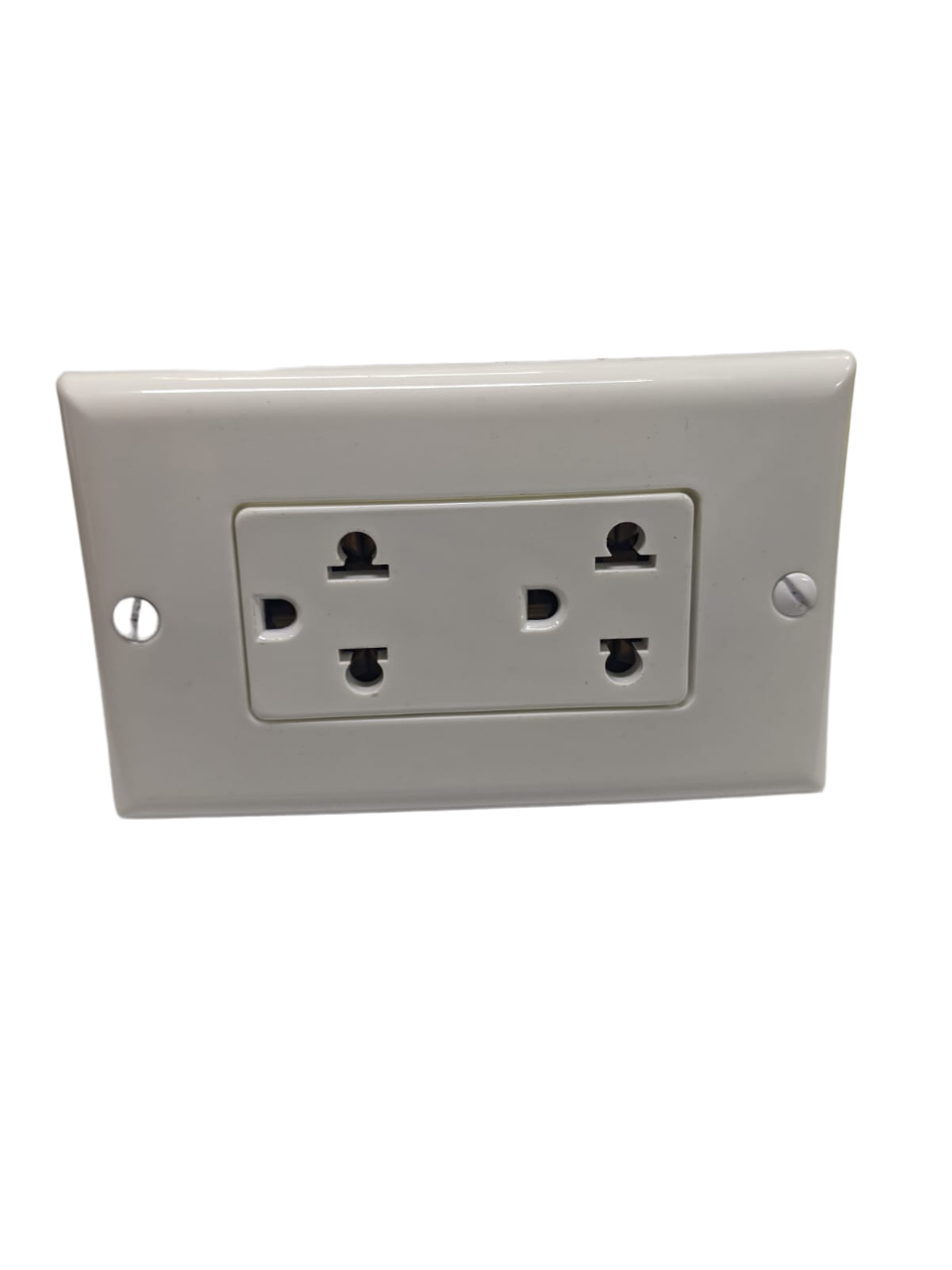 TOMACORRIENTE DOBLE TIERRA UNIVERSAL P/ EMPOTRAR MARFIL "LEVITON ...
